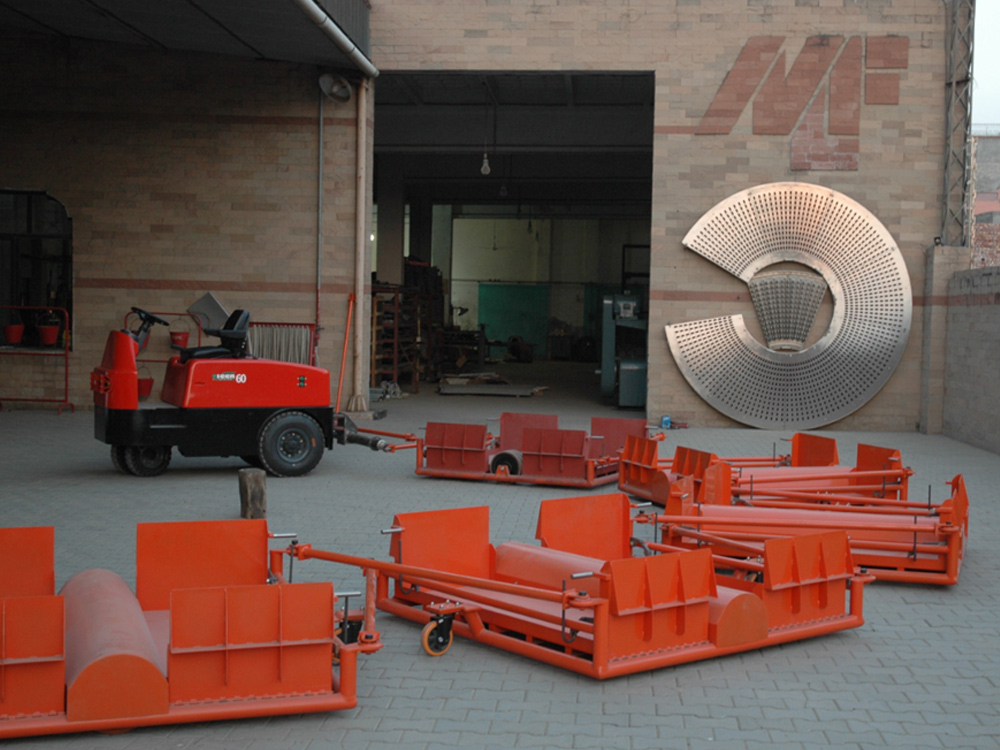 Material Handling – Metal Formings (Pvt) Ltd